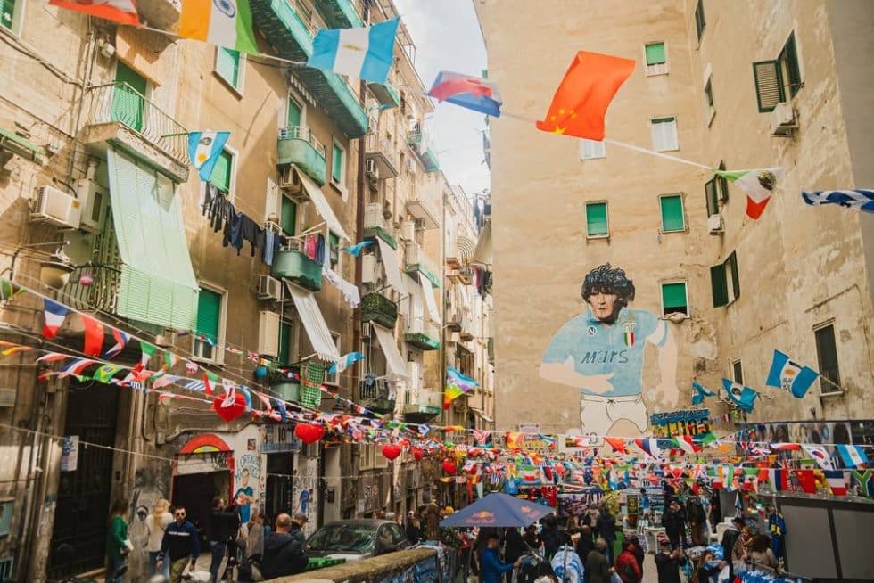 Cosa vedere ai Quartieri Spagnoli, cuore del centro storico della città - Napoliving